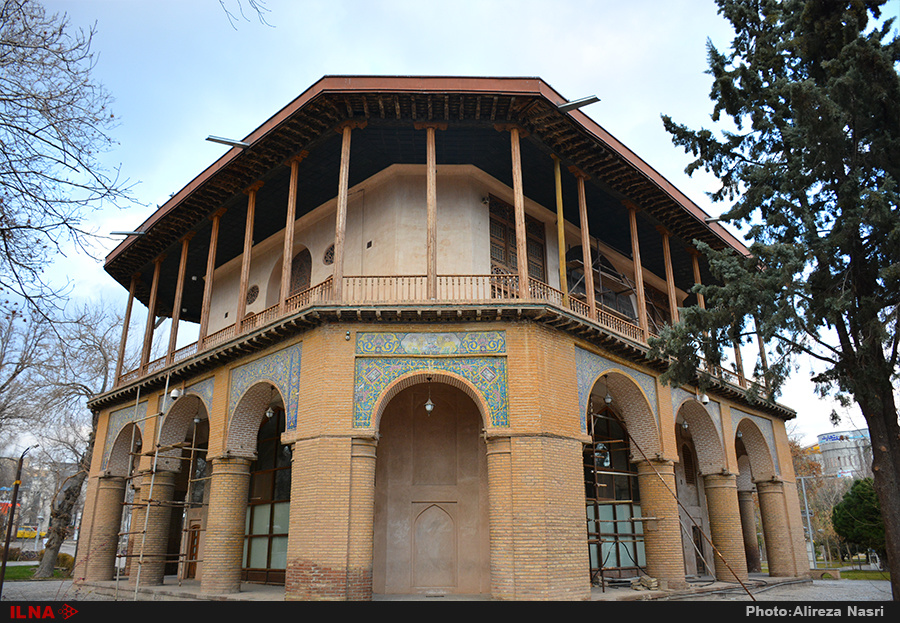 کاخ چهل ستون قزوین (عکس)