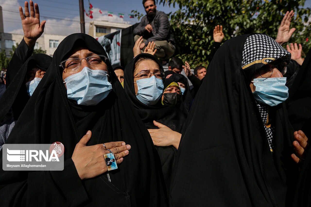 تشییع پیکر طلبه شهید آرمان علی‌وردی (عکس)